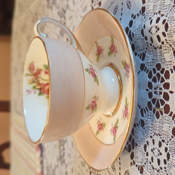 Royal Standard | Other | Vintage Royal Standard Bone China Floral Cup ...
